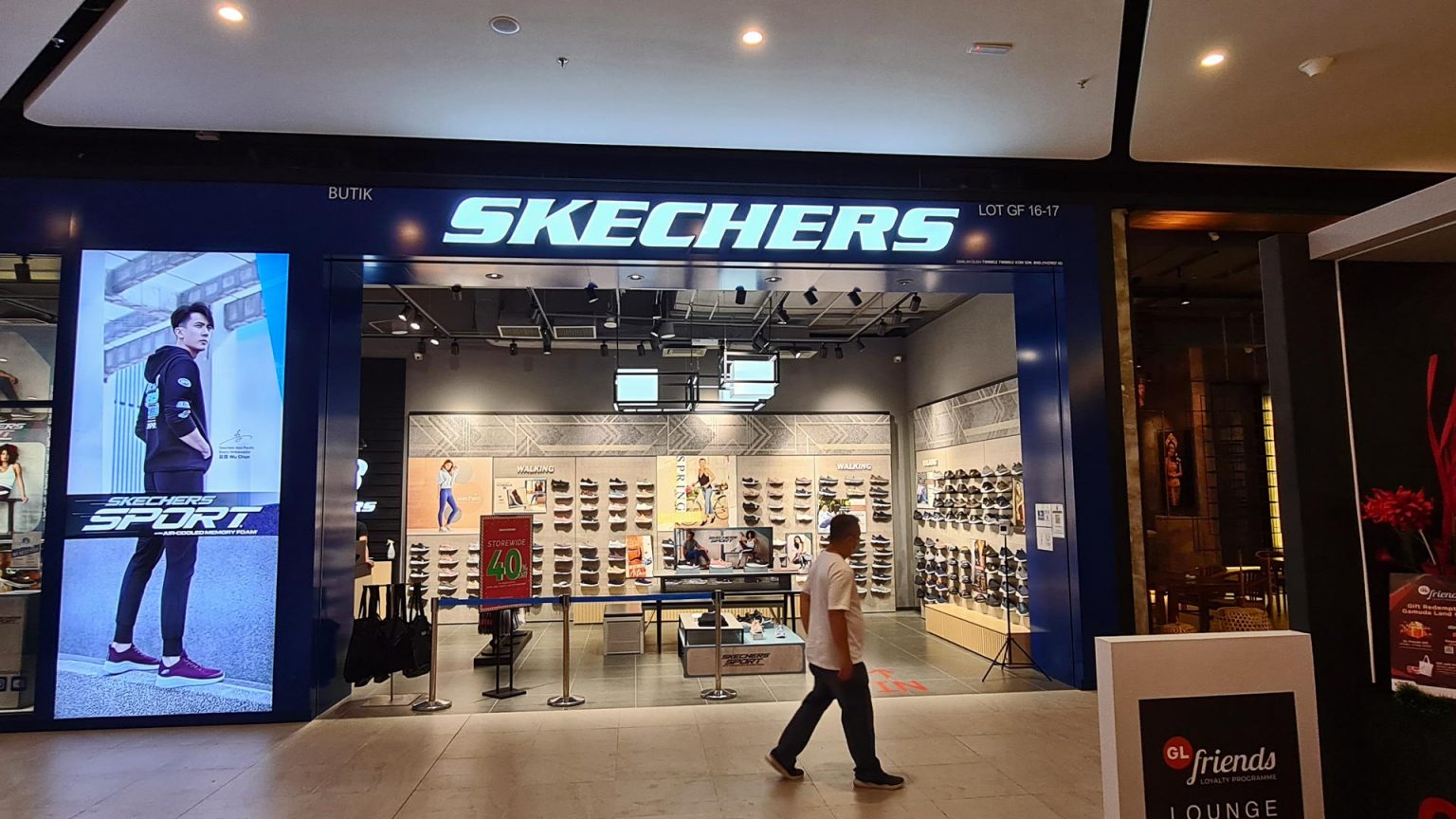 Skechers – Quayside Mall